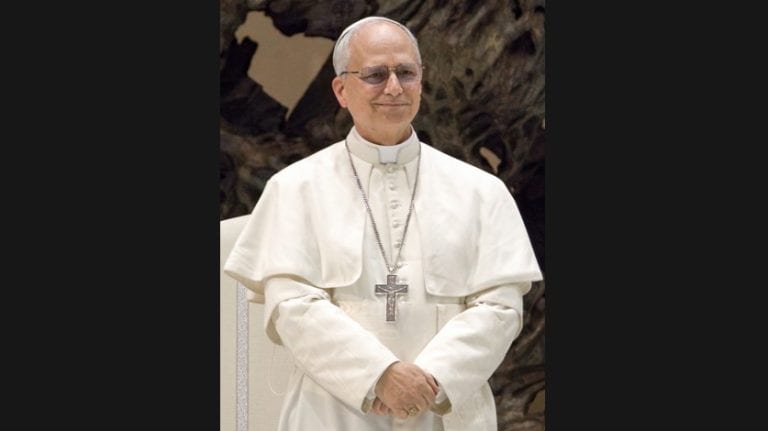 Pope Leo: Disarm artificial intelligence or it will dominate humanity ...